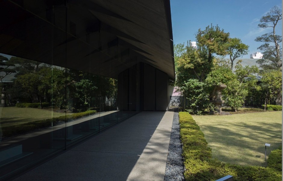 Tokyo: Nezu Museum – bluebalu